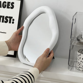 European Curved Vanity Mirror – KOKANIA